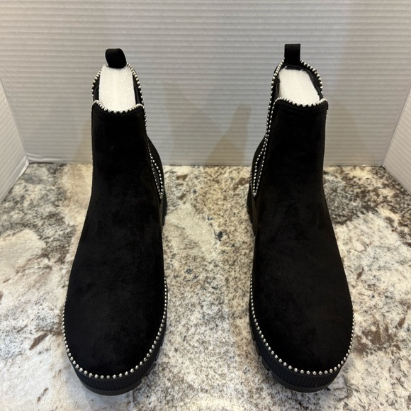 Cape Robbin | Shoes | Cape Robbin Black Ankle Boots With Chunky Heels ...